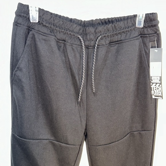 SD Essentials | Pants & Jumpsuits | Sd Essentials Tech Fleece Pants ...
